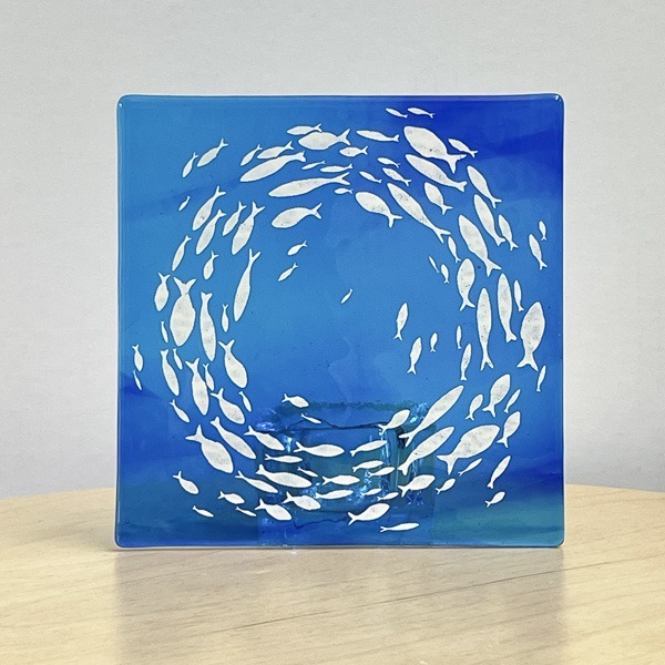 Blue Screened Fish Swimming Tea Light - Heartwood Glass